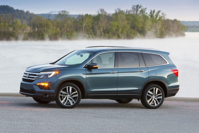 2018 Honda Pilot Pictures - 204 Photos | Edmunds