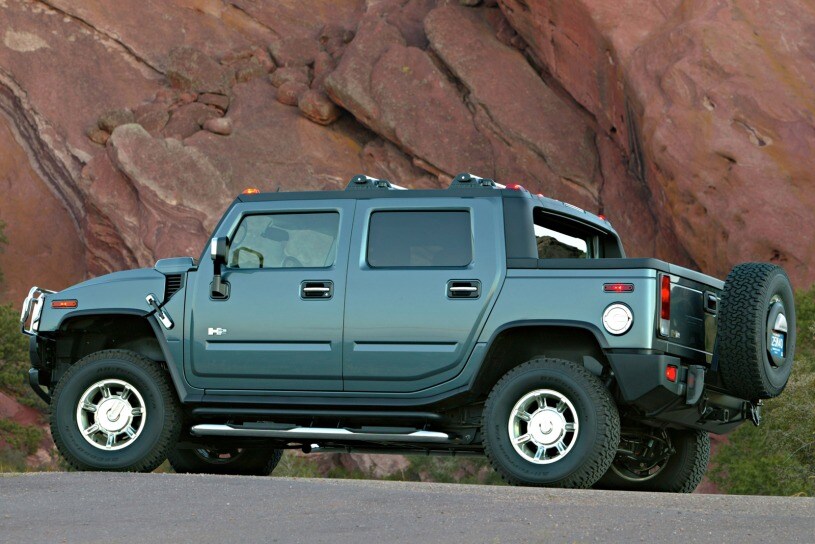 2007 HUMMER H2 SUT Pictures - 67 Photos | Edmunds