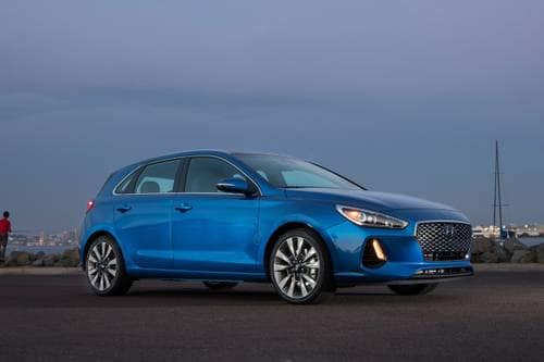 2020 Hyundai Elantra GT Exterior Pictures