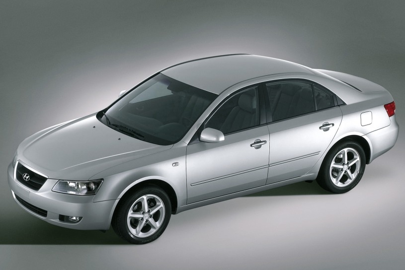 2007 Hyundai Sonata Pictures - 83 Photos | Edmunds