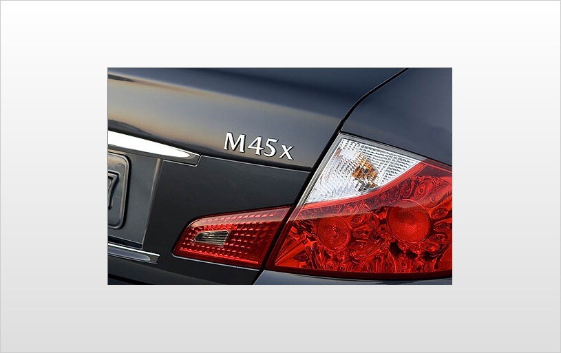 2008 INFINITI M45 Pictures - 31 Photos | Edmunds