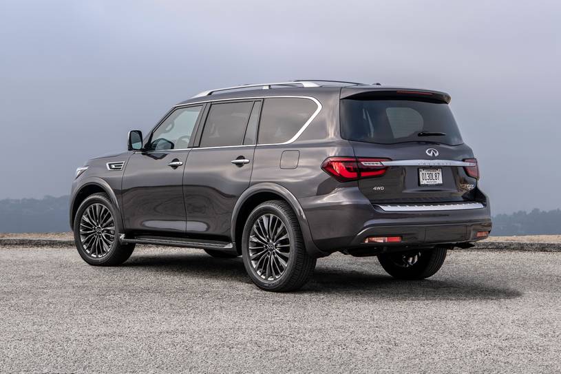 2023 INFINITI QX80 Pictures - 228 Photos | Edmunds