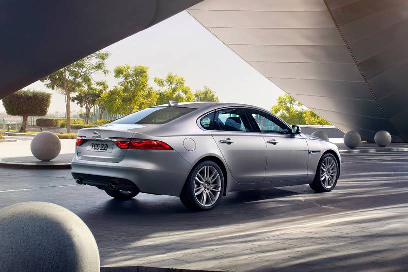 2020 Jaguar XF Pictures - 202 Photos | Edmunds