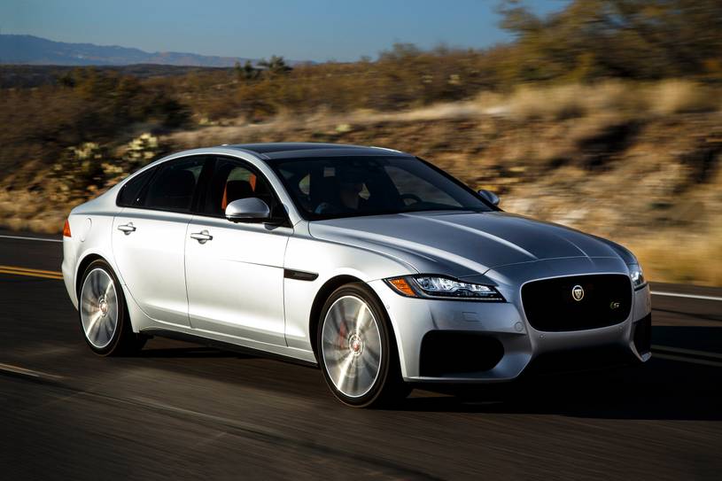 2020 Jaguar XF Pictures - 202 Photos | Edmunds