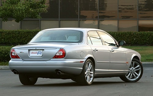 2004 Jaguar XJ-Series Pictures - 114 Photos | Edmunds