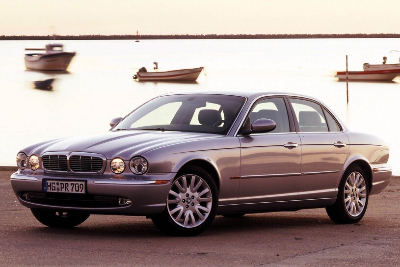 2007 Jaguar XJ-Series Pictures - 117 Photos | Edmunds