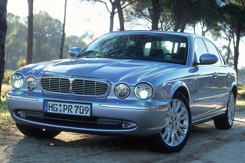 2007 Jaguar XJ-Series Pictures - 117 Photos | Edmunds