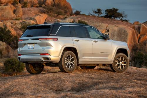 2025 Jeep Grand Cherokee 4xe Exterior Pictures