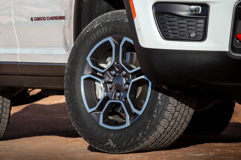 Inspiring 2022 Jeep Grand Cherokee Wheels Photos