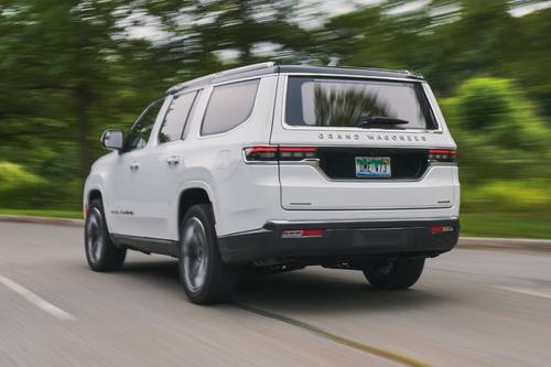 2025 Jeep Grand Wagoneer Exterior Pictures
