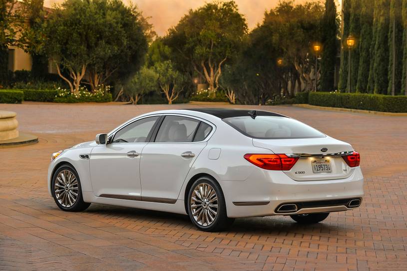 2017 Kia K900 Review & Ratings | Edmunds