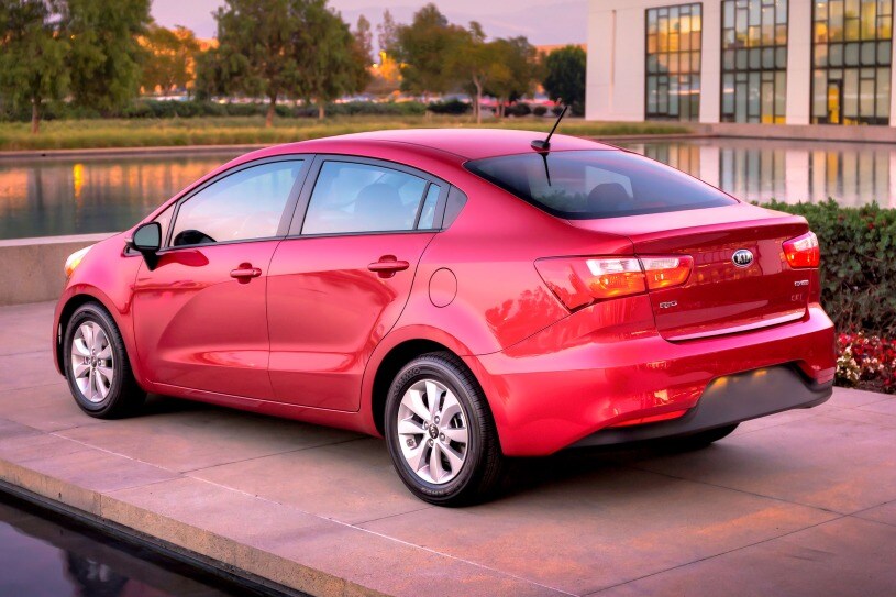 2016 Kia Rio Pictures - 105 Photos | Edmunds