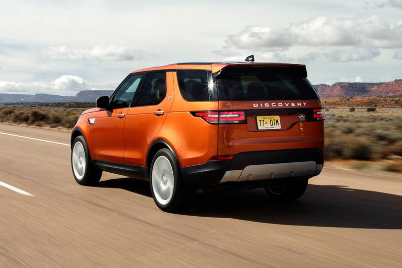 2018 Land Rover Discovery Pictures - 118 Photos | Edmunds