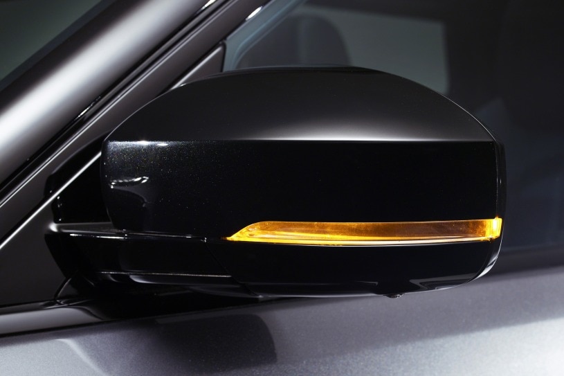 2015 Land Rover Range Rover Sport Pictures - 17 Photos | Edmunds