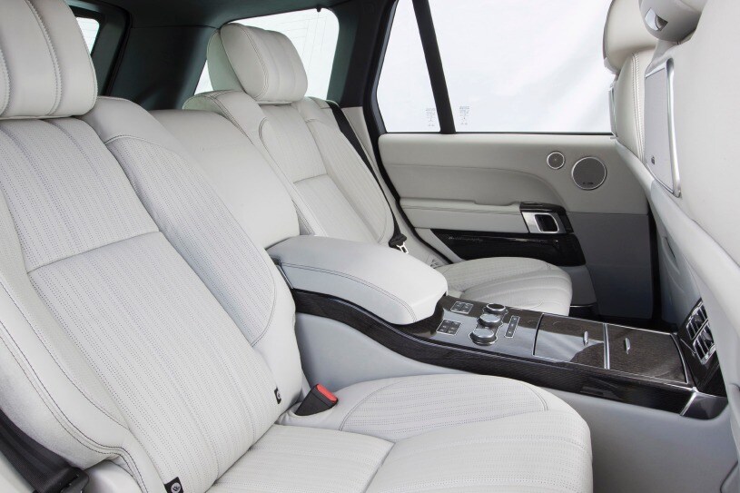 2015 Land Rover Range Rover Pictures - 36 Photos | Edmunds