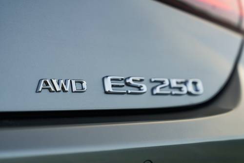2023 Lexus ES 250 Pictures - 29 Photos | Edmunds