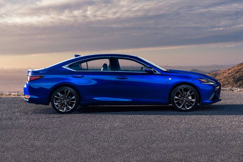 2022 Lexus ES 350 Pictures - 72 Photos | Edmunds