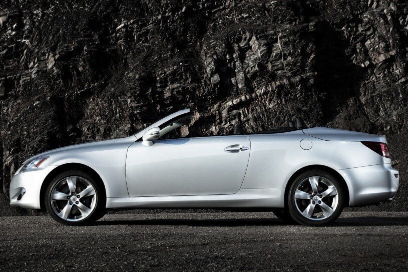 2010 Lexus IS 350 C Pictures - 47 Photos | Edmunds