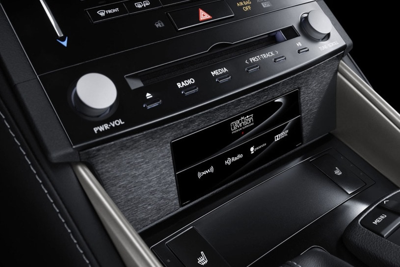 2016 Lexus IS 350 Pictures - 70 Photos | Edmunds