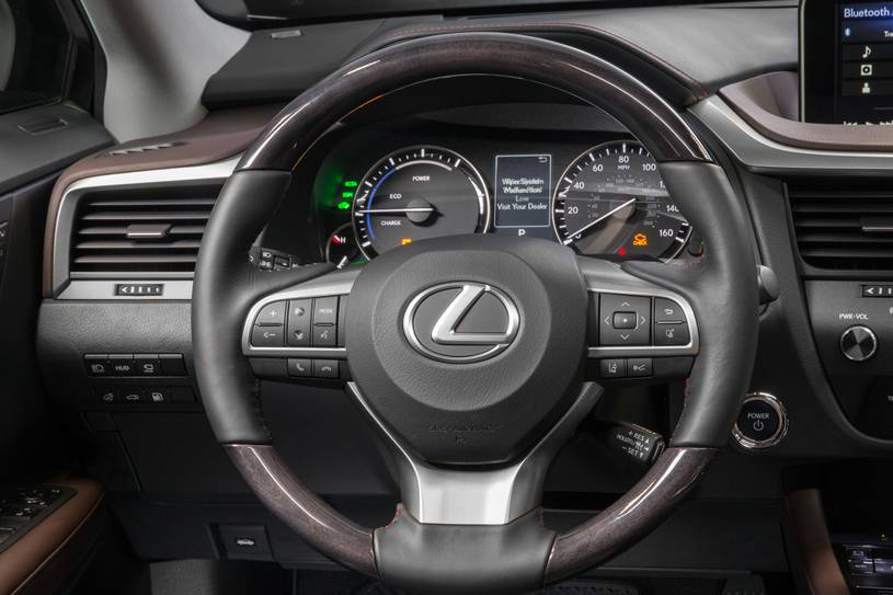 2019 Lexus RX 450hL Pictures - 50 Photos | Edmunds