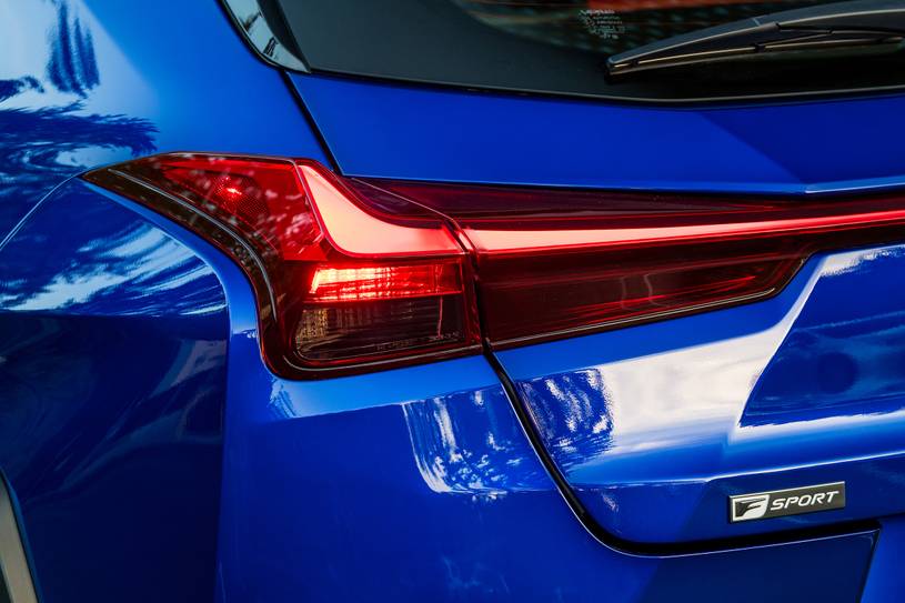 2019 Lexus UX 200 Pictures - 101 Photos | Edmunds