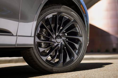 2026 Lincoln Aviator Pictures - 163 Photos | Edmunds