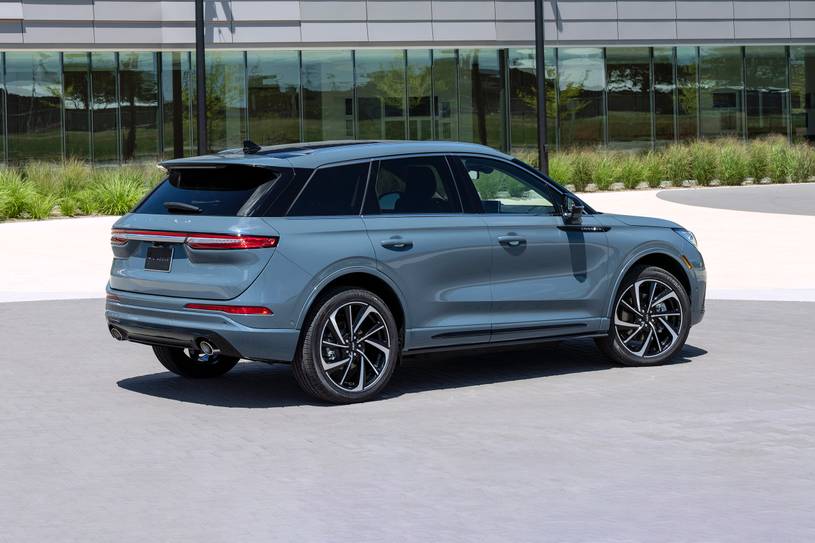 2023 Lincoln Corsair Pictures - 65 Photos | Edmunds