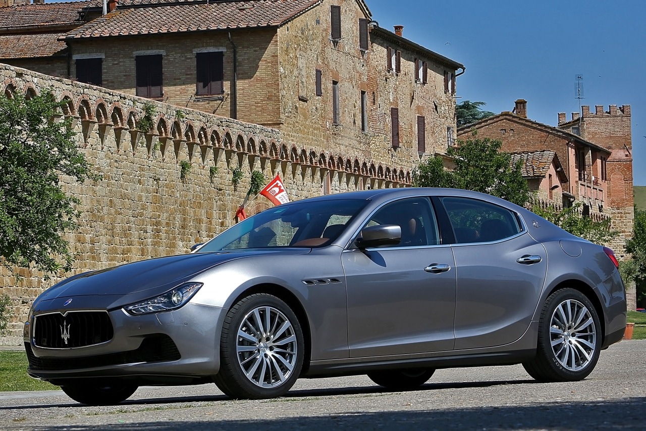 Used 2015 Maserati Ghibli Sedan Pricing - For Sale | Edmunds