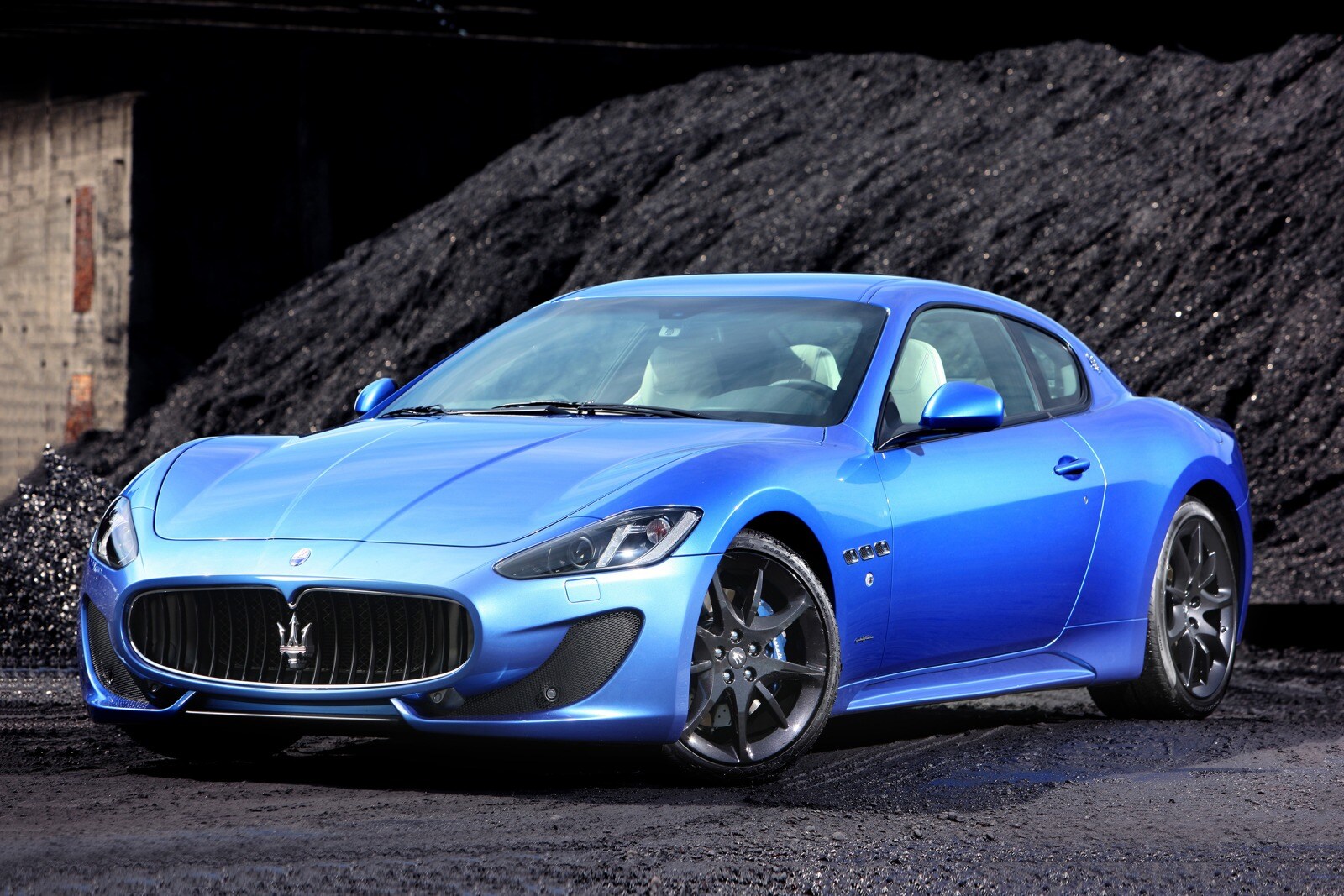 2017 Maserati GranTurismo Review Ratings Edmunds