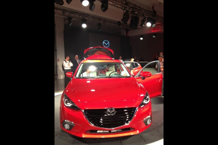 All-New 2014 Mazda 3 Breaks Cover on Edmunds.com