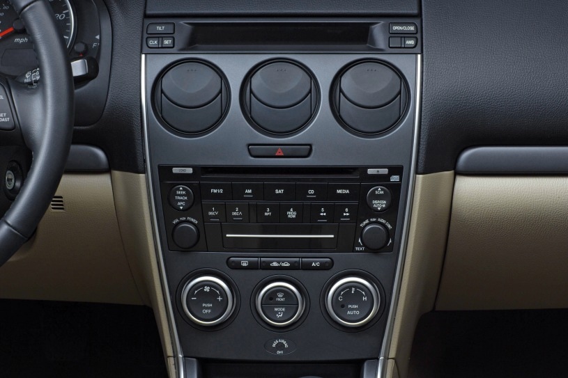 2006 Mazda 6 Pictures - 31 Photos | Edmunds