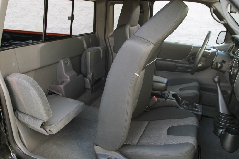 2008 Mazda B-Series Truck Pictures - 24 Photos | Edmunds