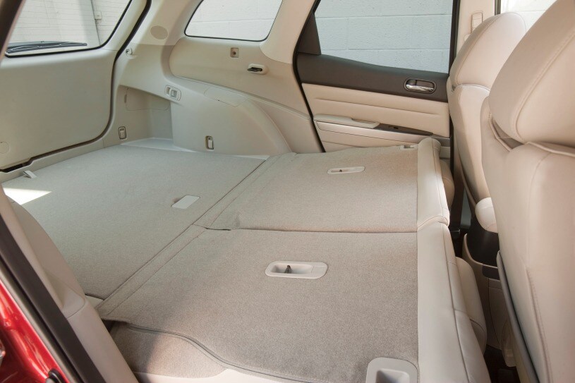 2012 Mazda CX-7 Pictures - 30 Photos | Edmunds
