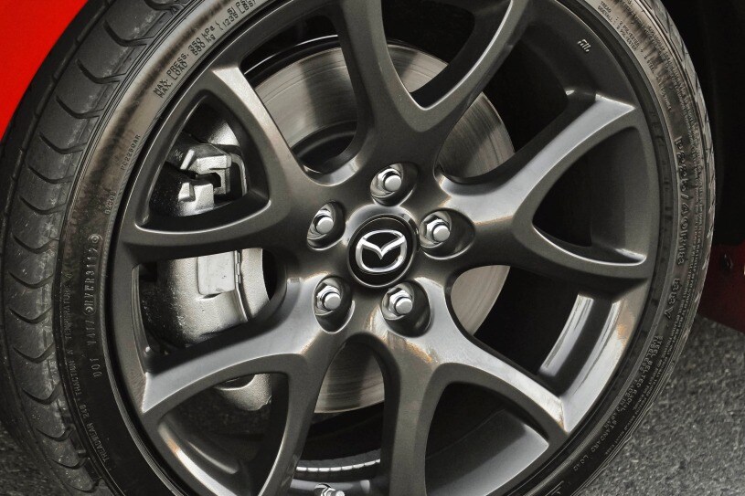 2012 Mazda Mazdaspeed 3 Pictures 38 Photos Edmunds 2012-mazda-mazdaspeed-3-pictures-38-photos-edmunds