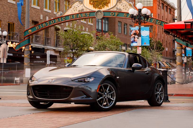 2019 Mazda MX-5 Miata RF Pictures - 79 Photos | Edmunds