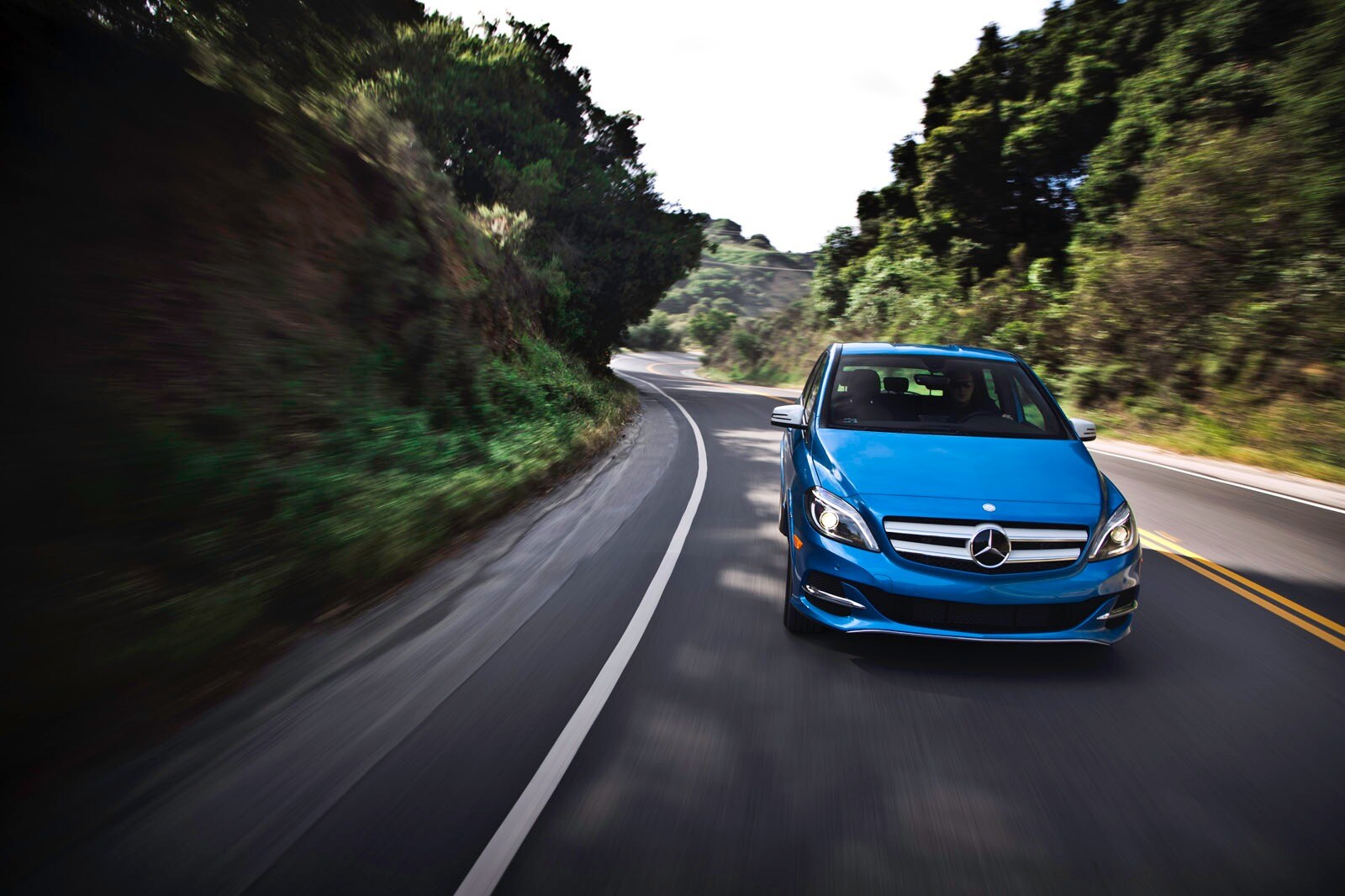 2014 15 Mercedes Benz B Class Recalled For Stalling Risk Edmunds