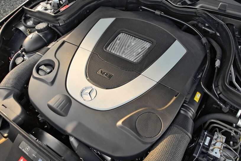 2010 Mercedes-Benz E-Class Pictures - 281 Photos | Edmunds