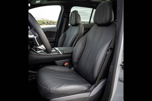 2025 Mercedes-Benz EQE SUV Interior Pictures