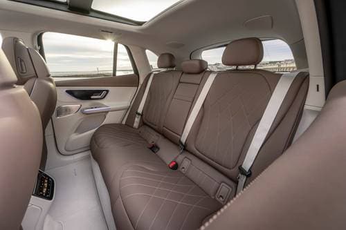 2025 Mercedes-Benz EQE SUV Interior Pictures