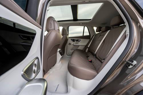 2025 Mercedes-Benz EQE SUV Interior Pictures