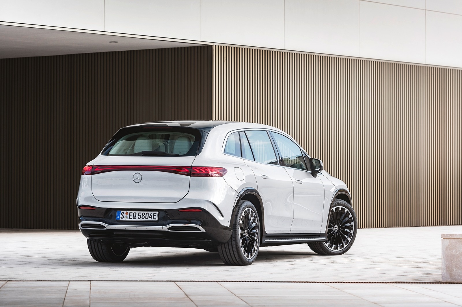 Mercedes eq gls store
