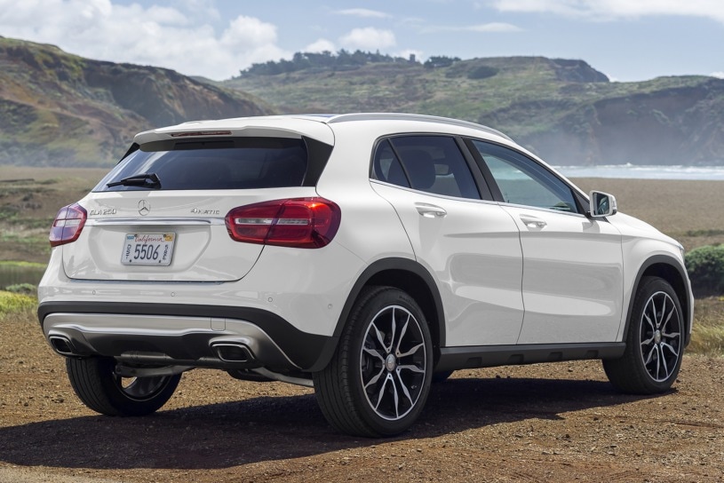 2015 Mercedes-Benz GLA-Class Pictures - 143 Photos | Edmunds
