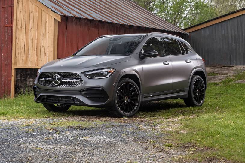 2022 Mercedes-Benz GLA-Class Pictures - 149 Photos | Edmunds