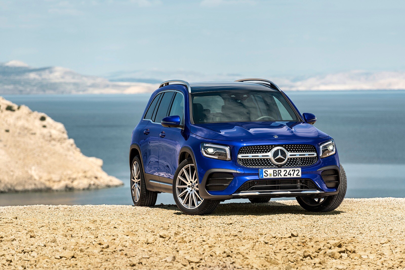 2020 Mercedes Benz GLB First Look Edmunds 2020 Mercedes Benz GLB First Look Edmunds