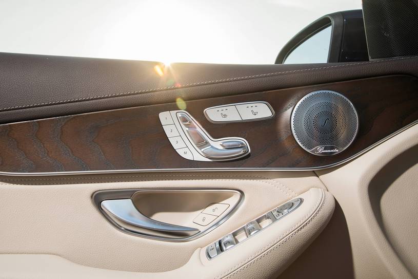 2019 Mercedes-Benz GLC-Class Pictures - 238 Photos | Edmunds
