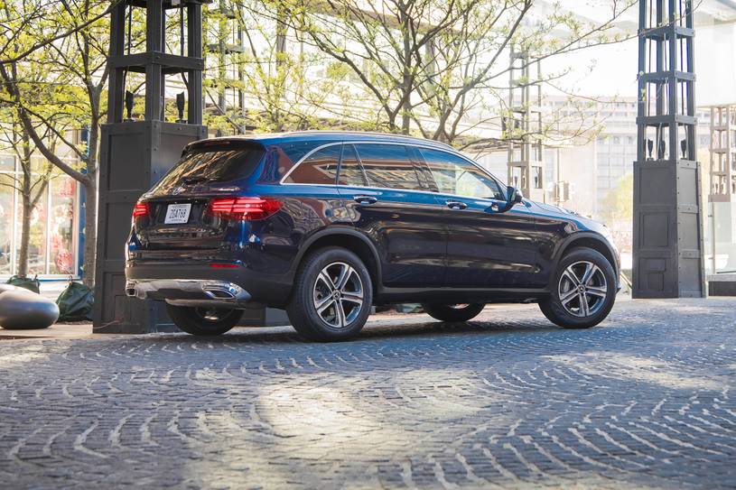 2020 Mercedes-Benz GLC-Class Pictures - 254 Photos | Edmunds