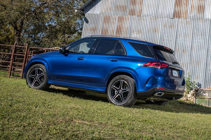 2022 Mercedes-Benz GLE-Class Pictures - 146 Photos | Edmunds
