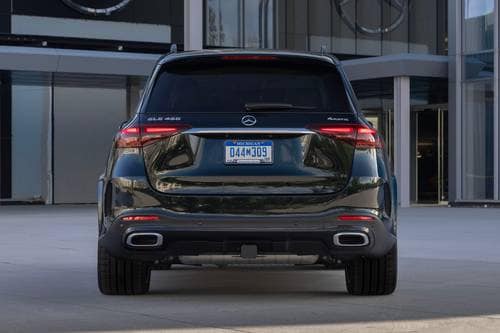 2026 Mercedes-Benz GLE Pictures - 355 Photos | Edmunds