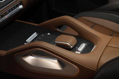 2025 Mercedes-Benz GLS-Class Pictures - 60 Photos | Edmunds