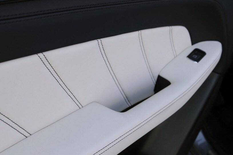 2012 Mercedes-Benz M-Class Pictures - 205 Photos | Edmunds